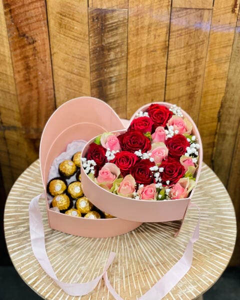 In My Heart Rose Flower Box In Pink | Sarina's Florist Sydney